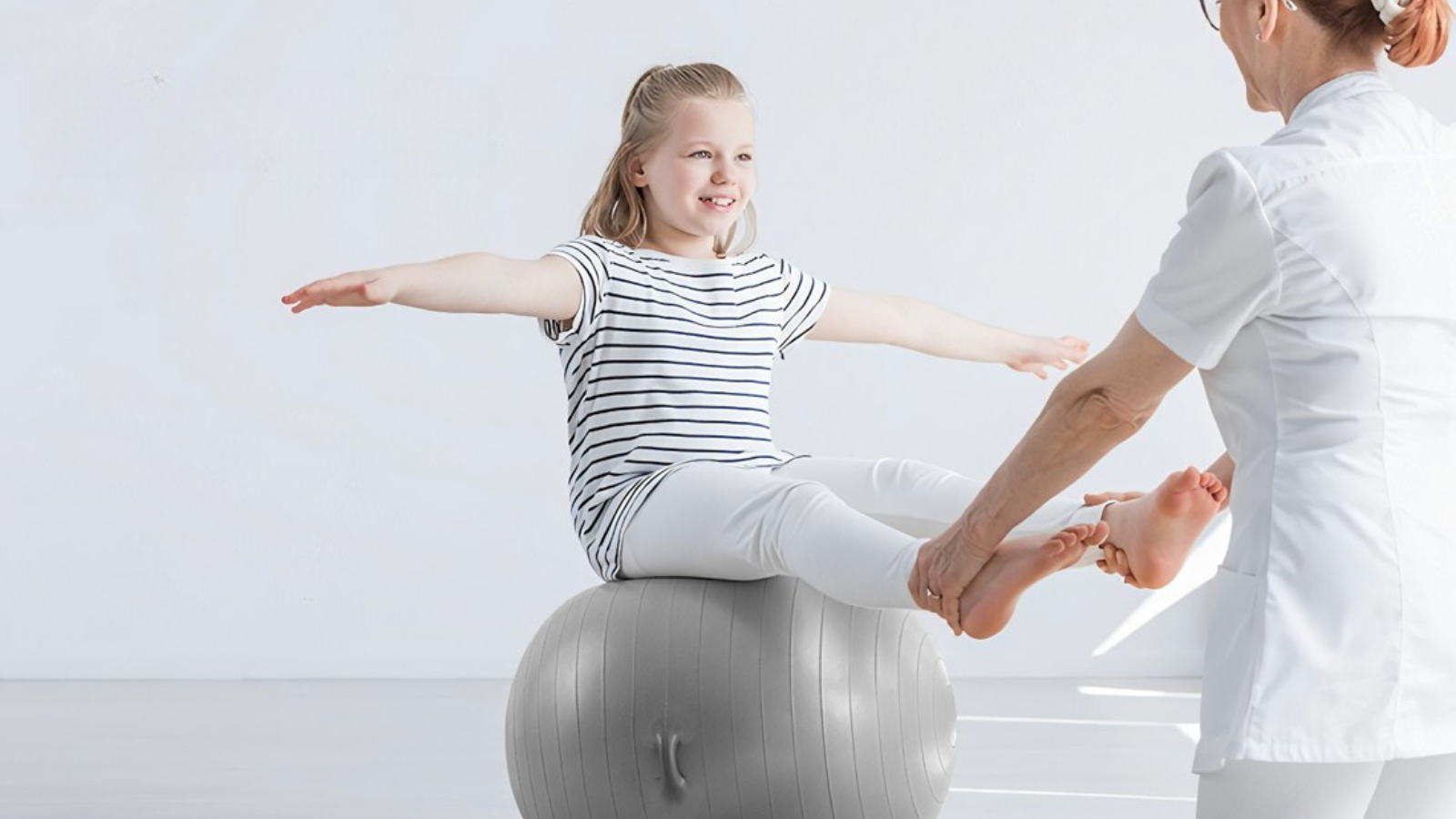 New Spine Technology: Auctus Surgical Innovates Modern, Flexible ...